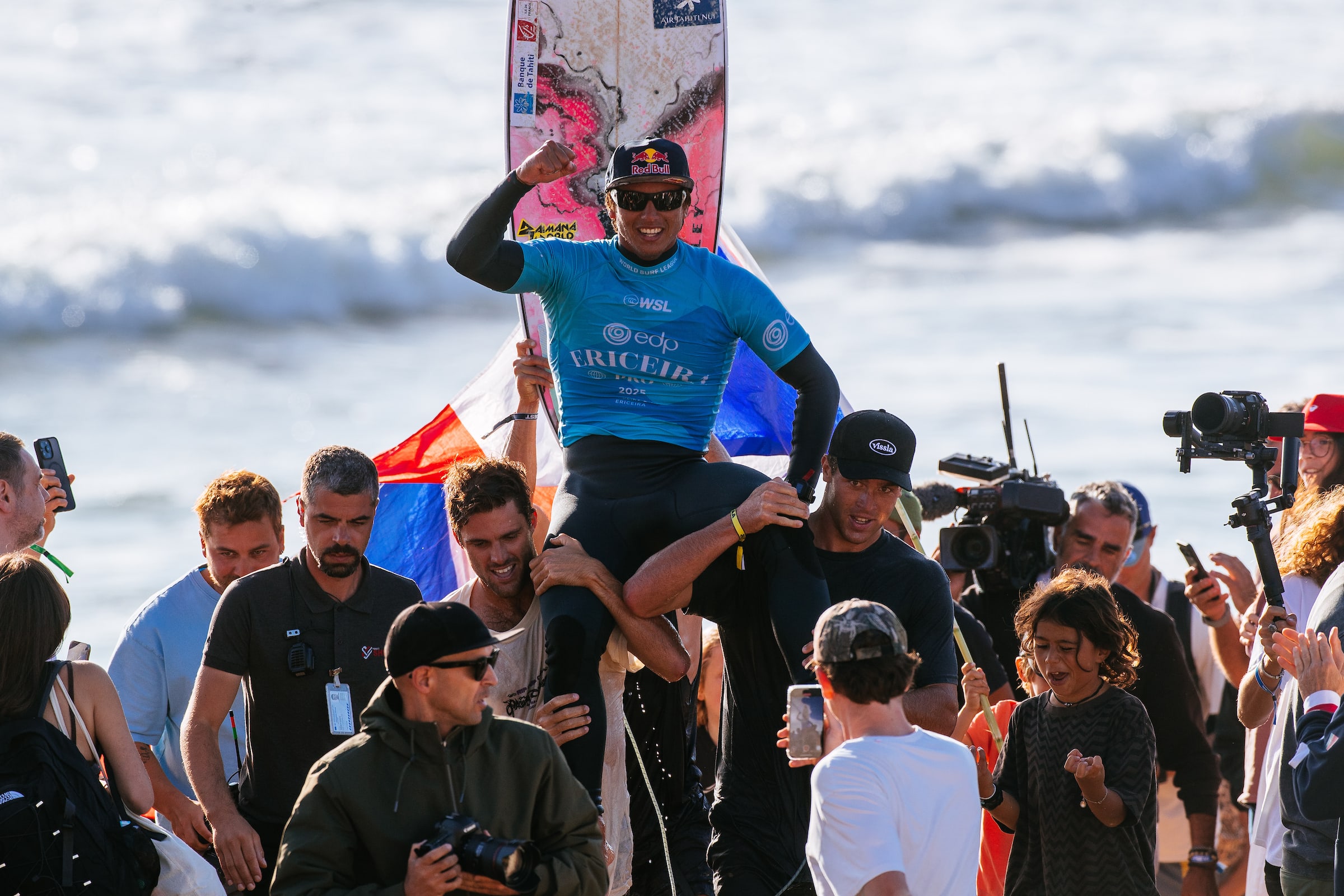 Kauli Vaast, Tya Zebrowski Win Portugal Challenger Series Event - Surfer