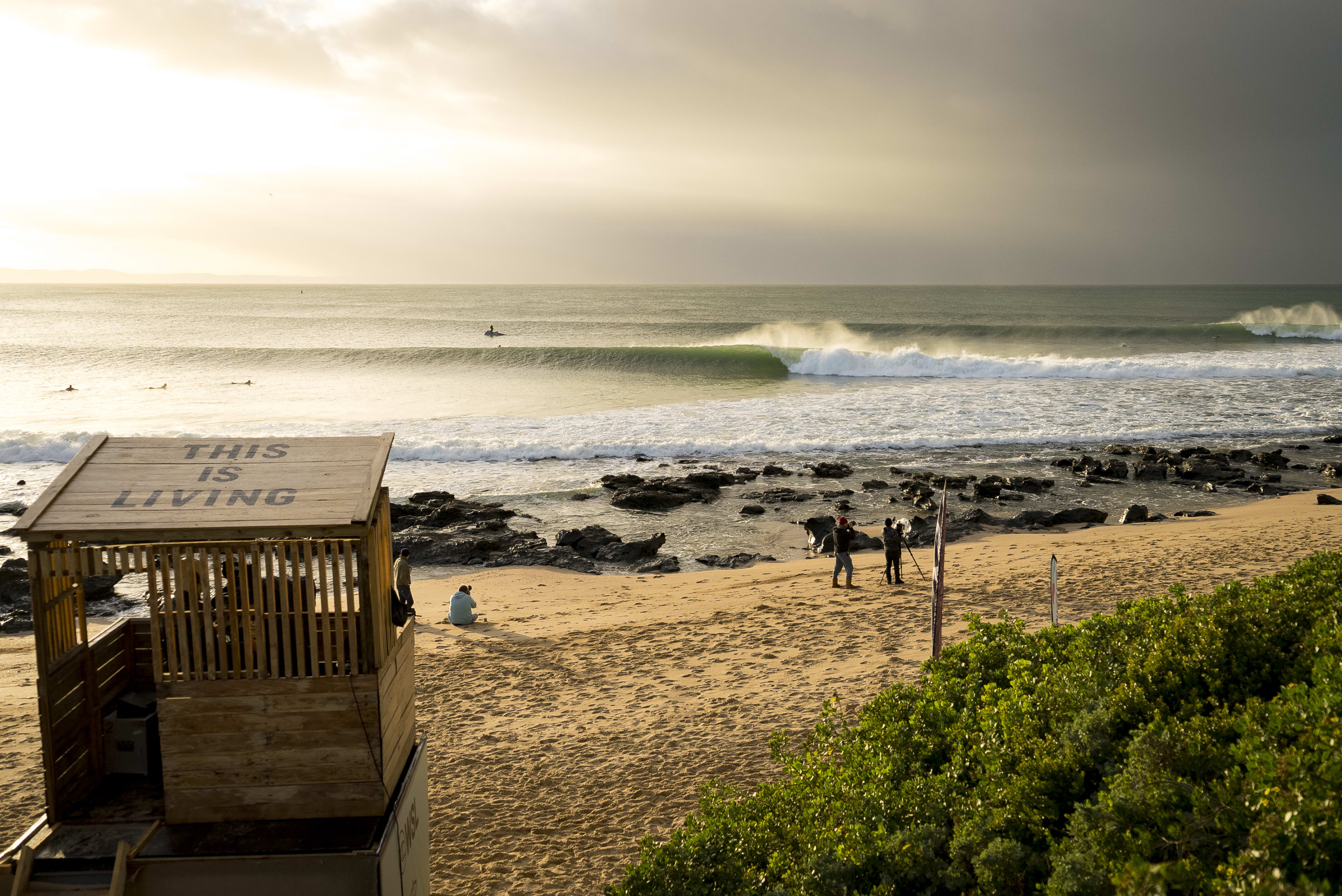 What Is Wave Refraction? Learn the Basics - Surfer