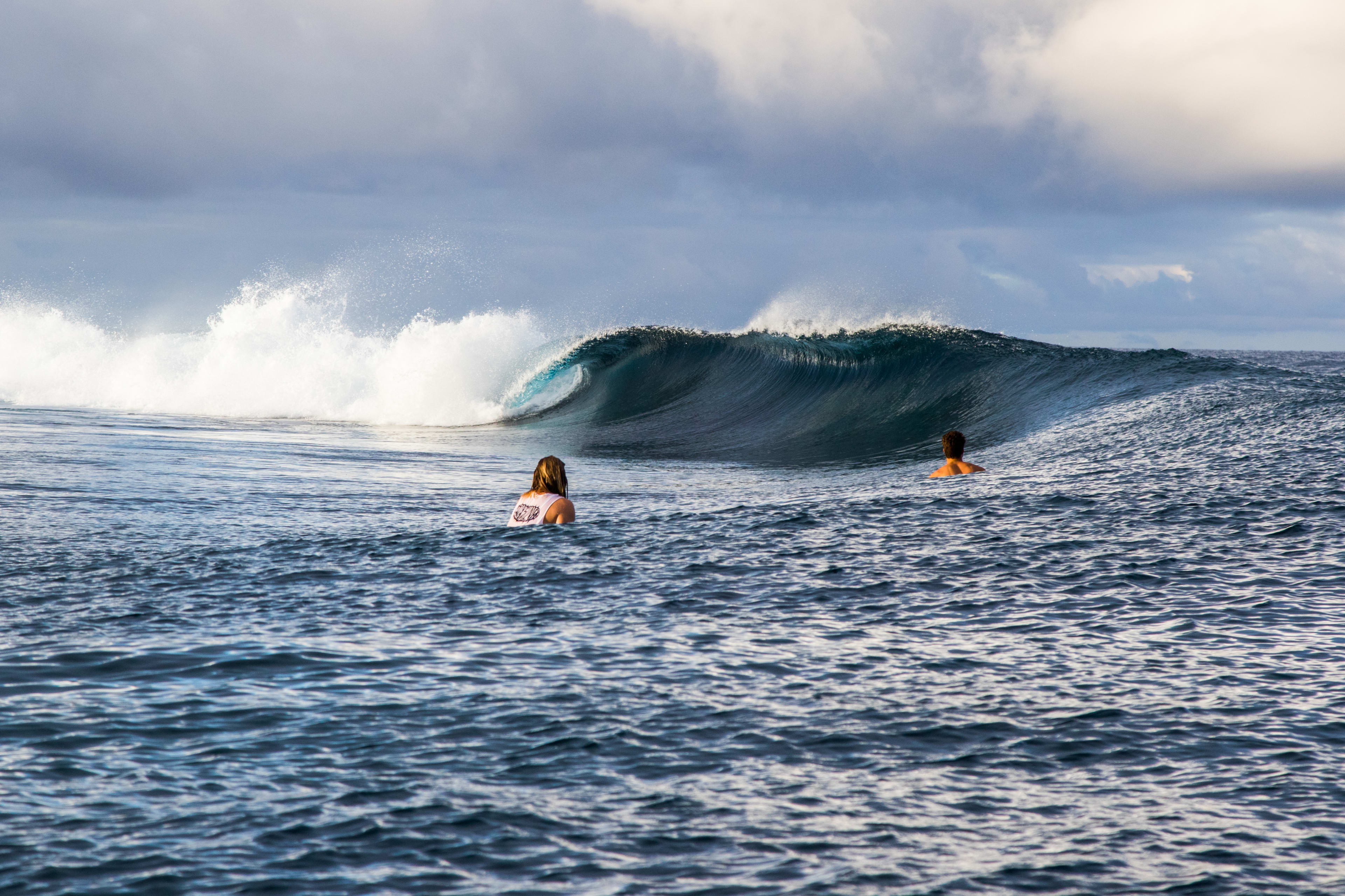 Square Waves: What Are They and Are They Dangerous? - Surfer