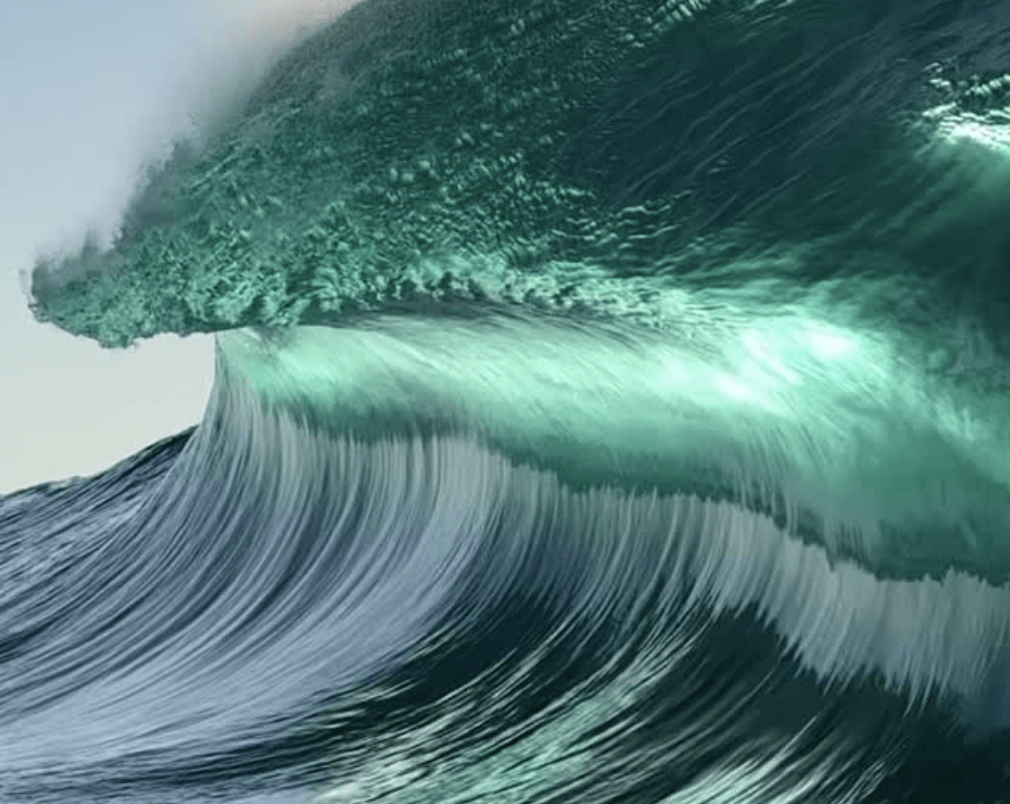 iPhone Captures Incredible Empty Wave Footage (Watch) - Surfer