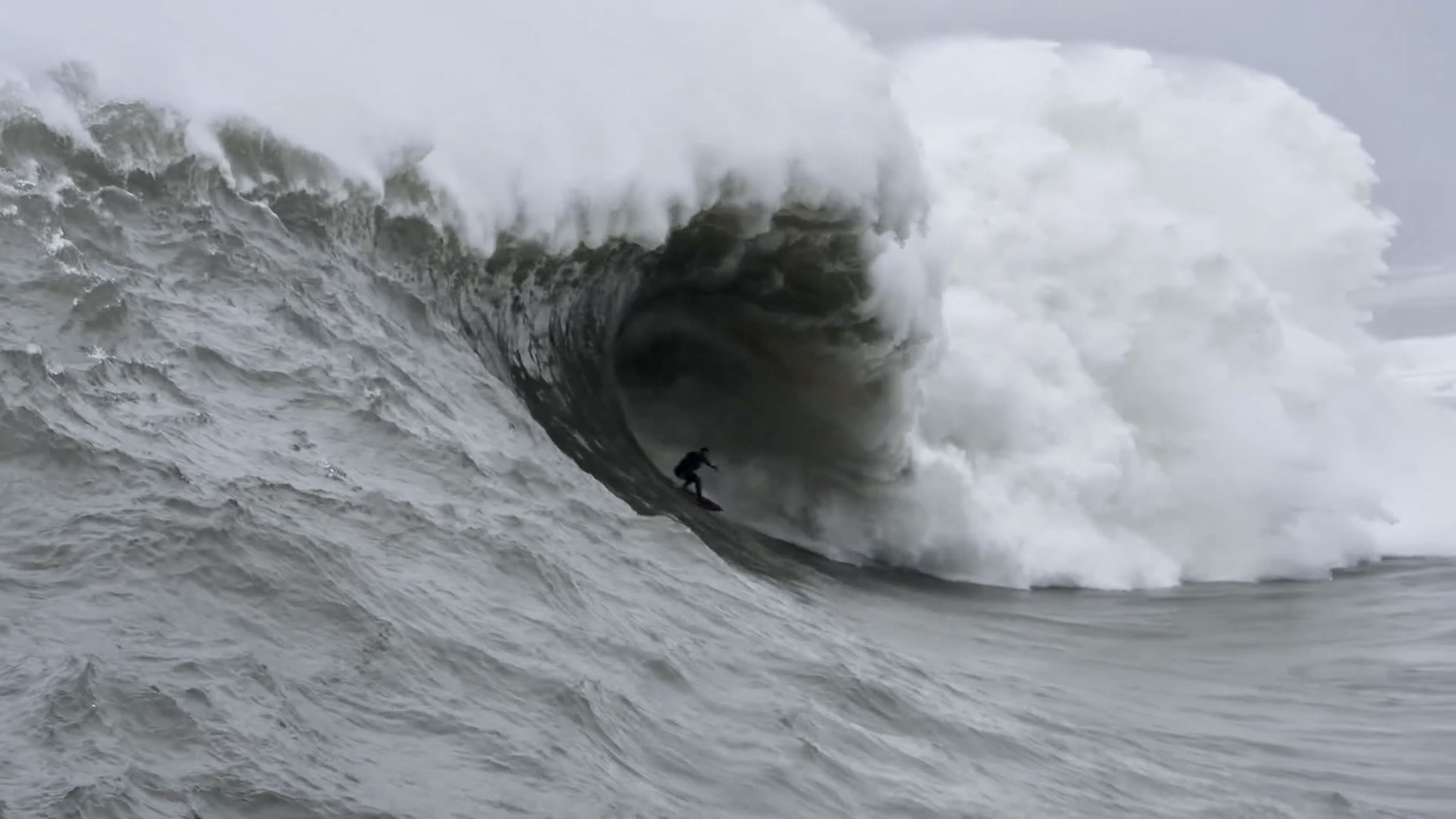 Behind the Scenes From the Biggest Day in Maverick’s History - Surfer