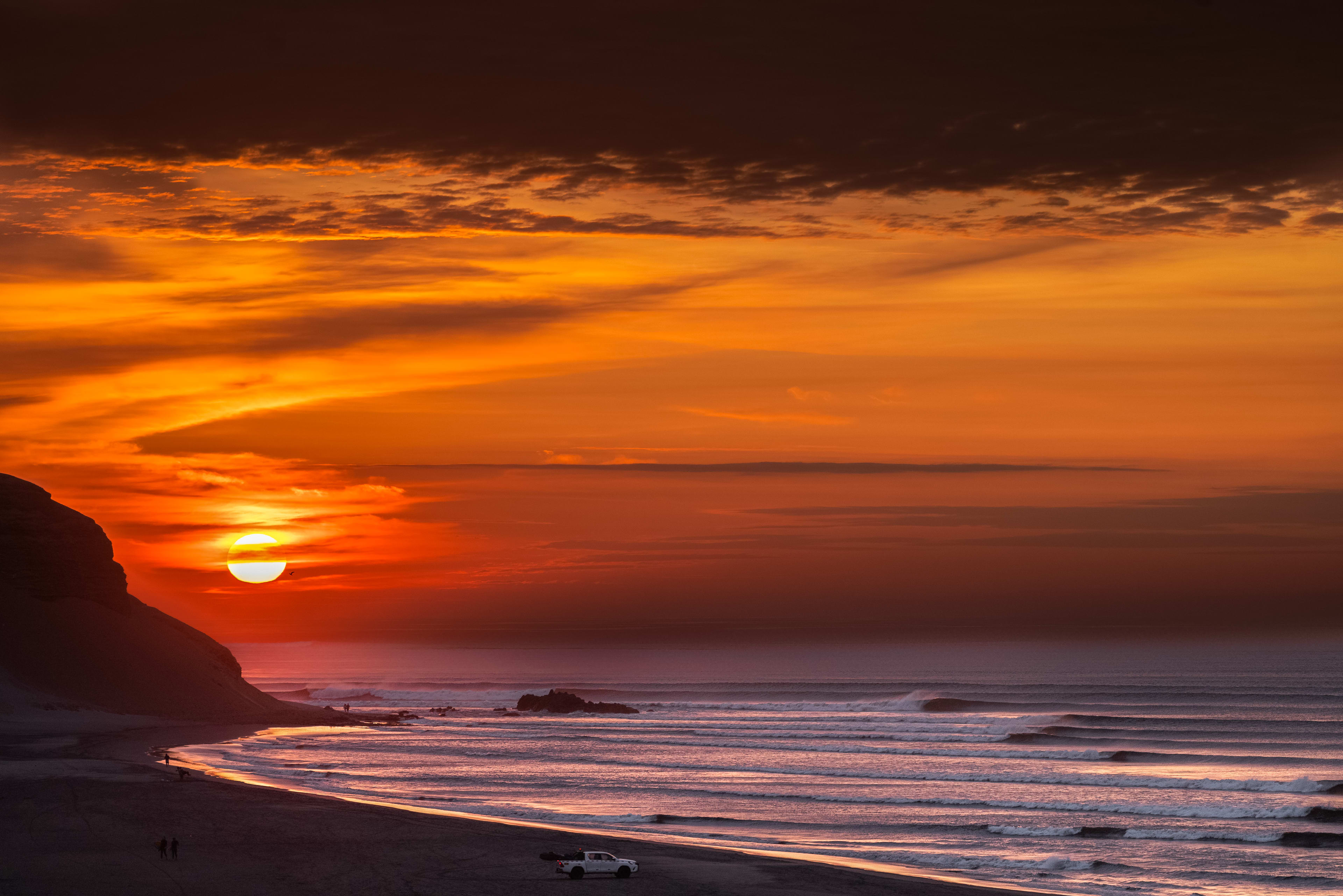 To Boat or Not to Boat: The Moral Dilemma at Chicama, the World’s ...