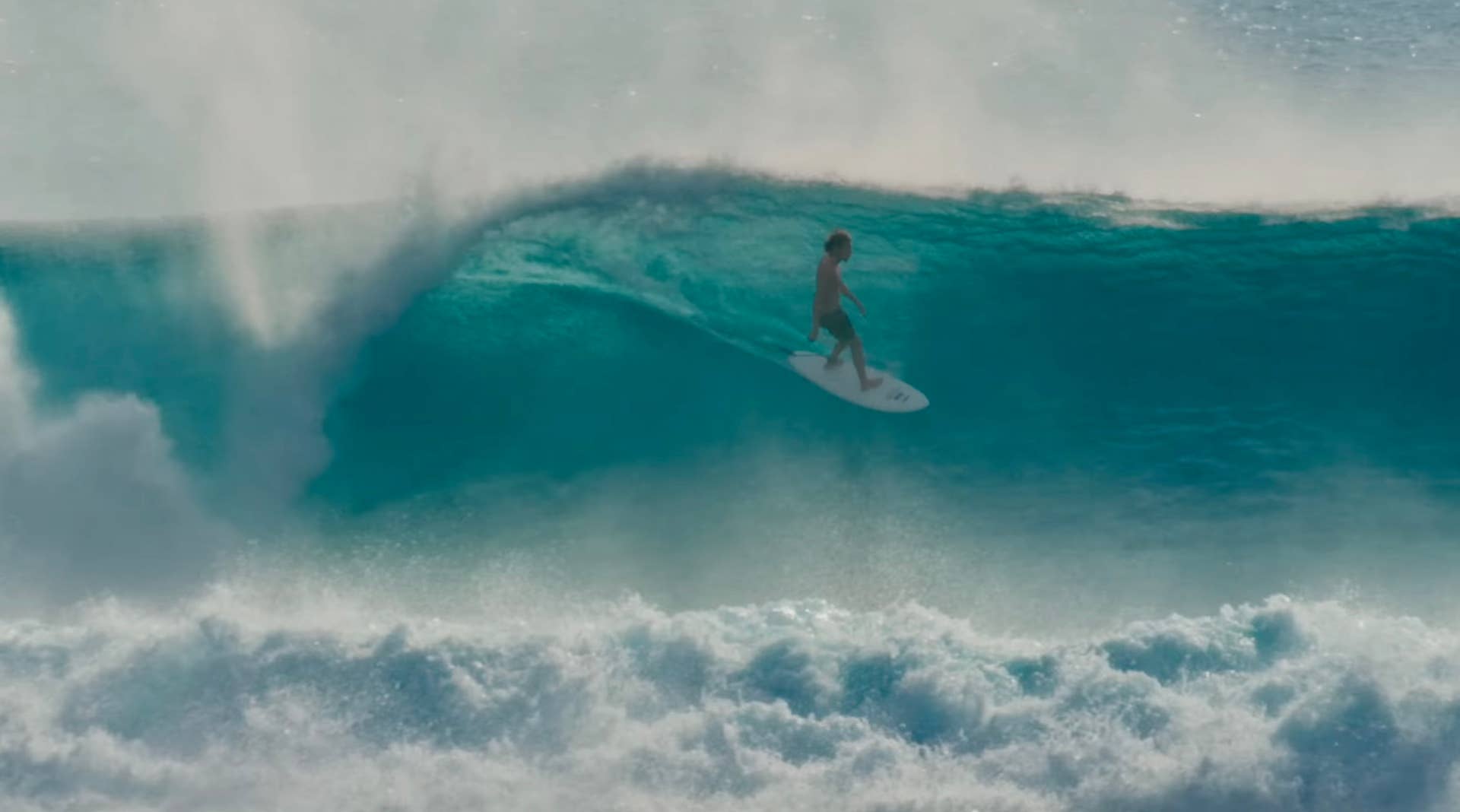 Timeless Style on Empty Left Points: Craig Anderson is Back - Surfer