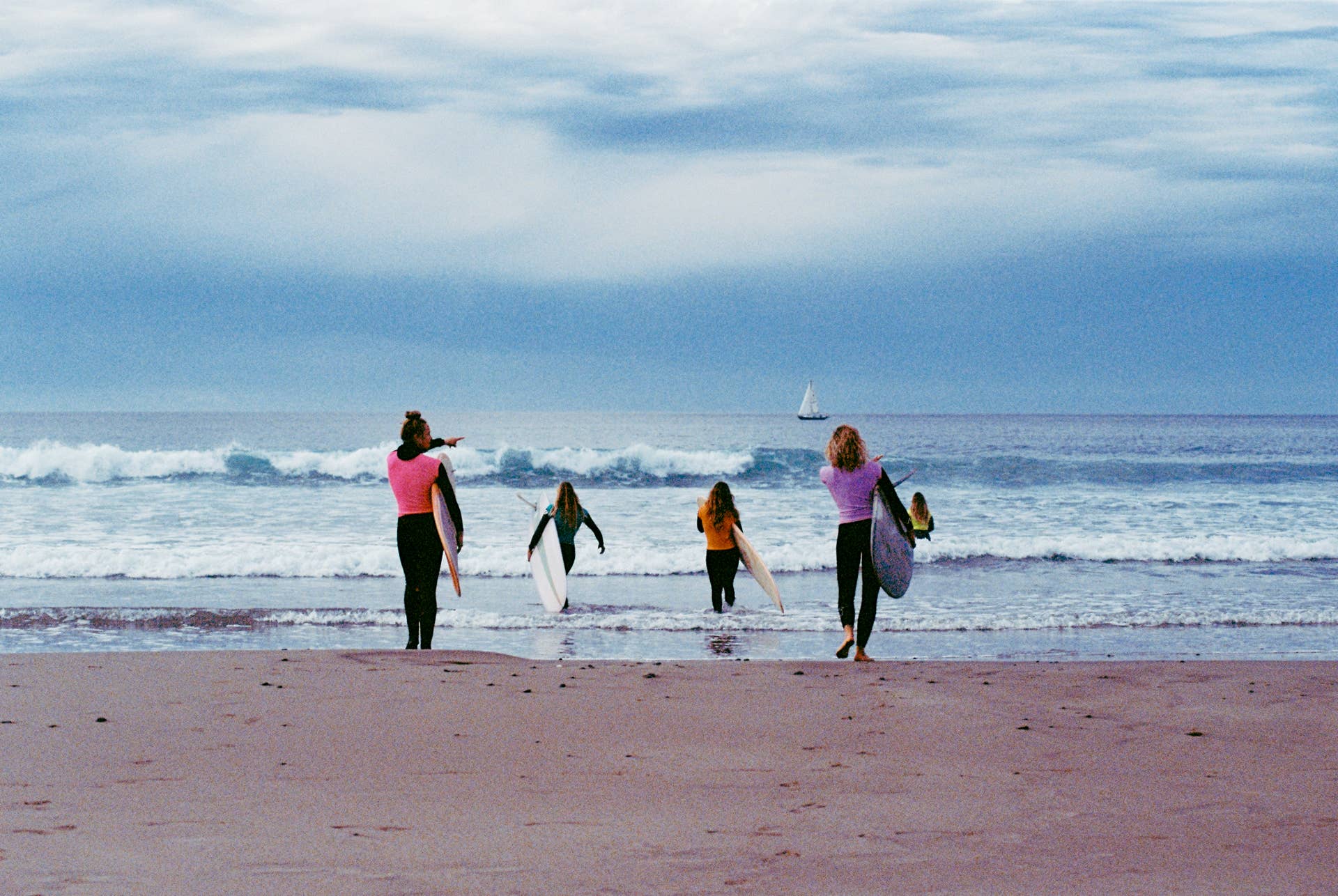 The Diva Cup Is Your Girlfriend's New Favorite Surf Contest - Surfer