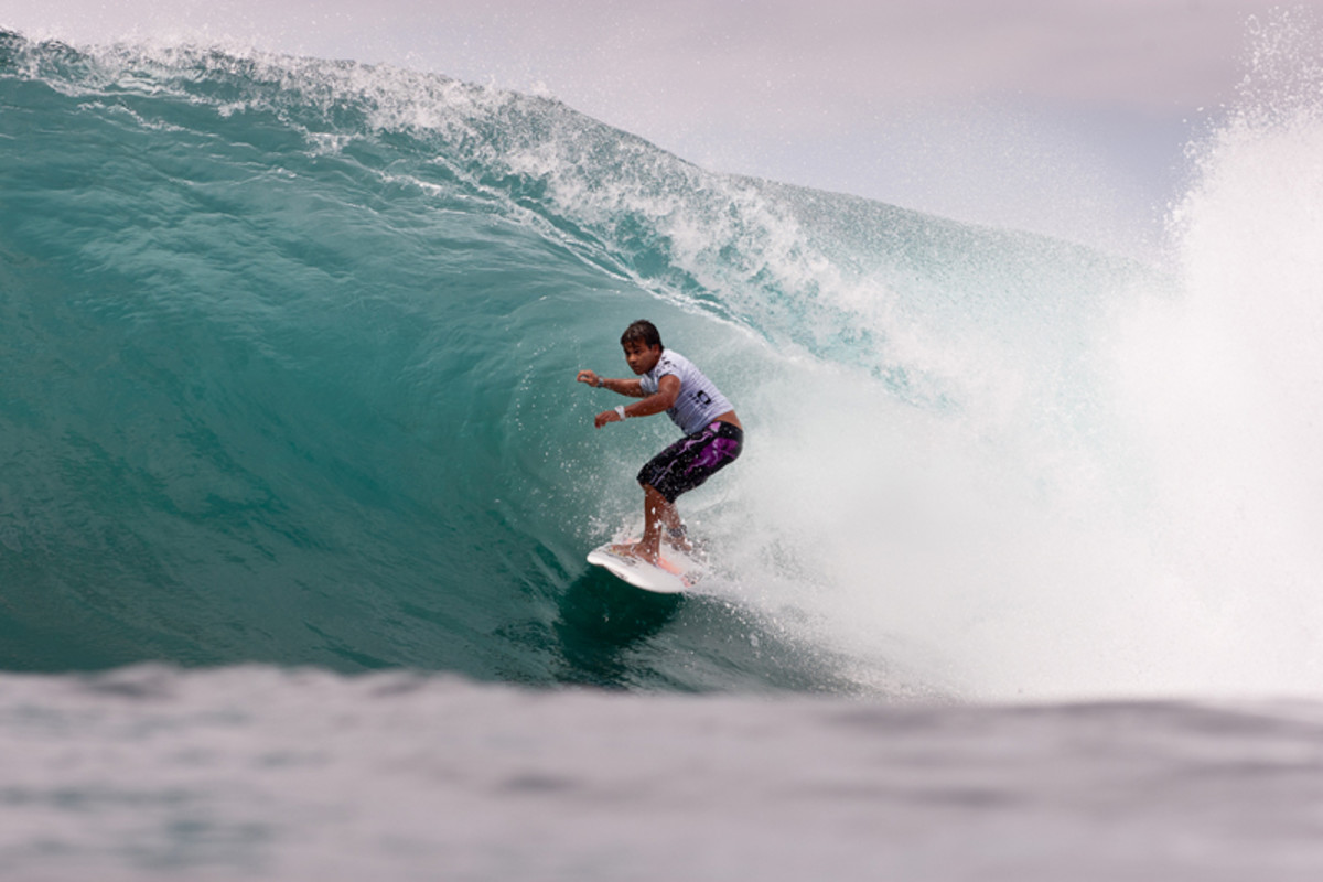 InfluencING Keanu Asing - Surfer