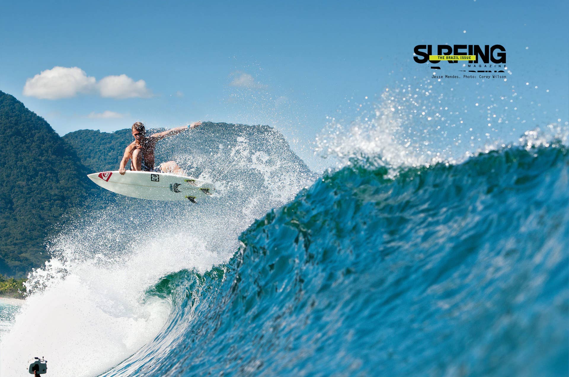 October 2012 Issue Wallpaper - Surfer