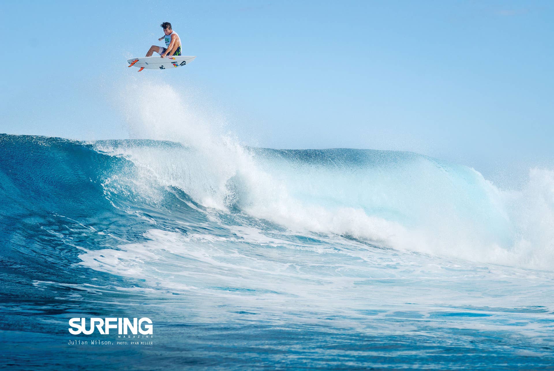 November 2012 Issue Wallpaper - Surfer