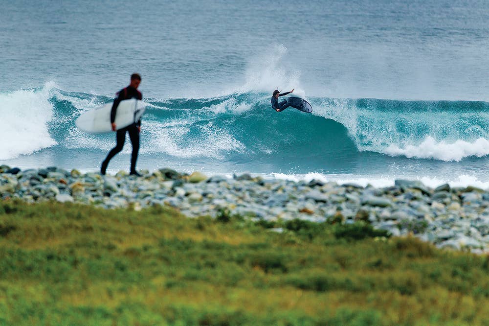 January Issue 2013 SURFING Magazine - Surfer
